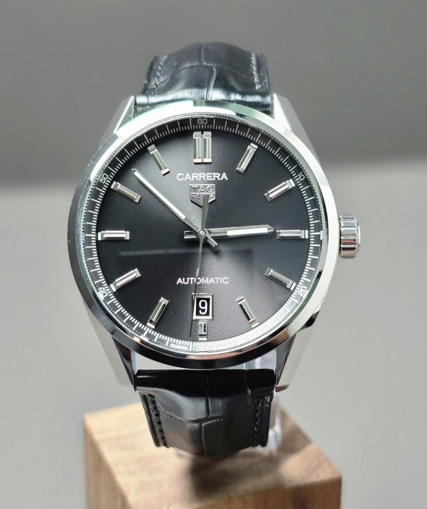 Tag Heuer Carrera - Time Bomb Watches